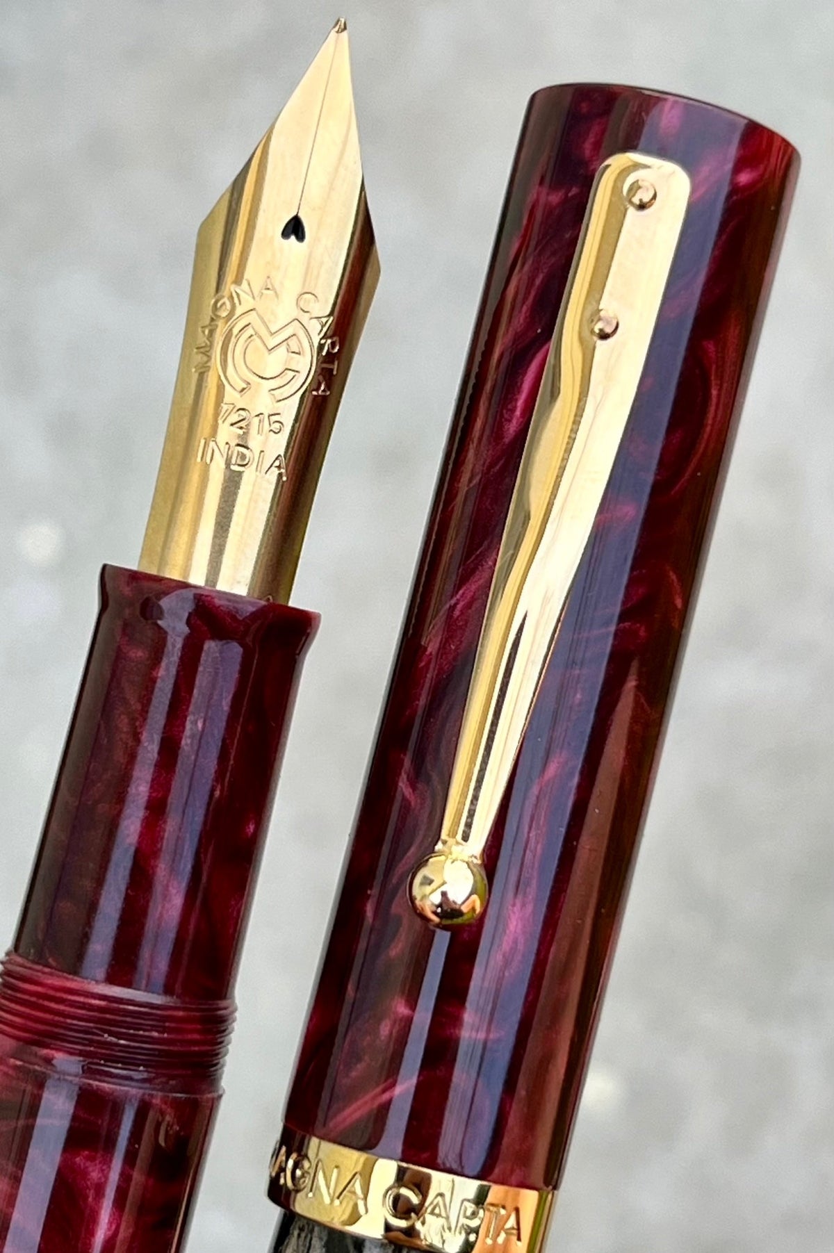 Magna Carta Mag 1000 Oversized Fountain Pen 6 - Galen Leather