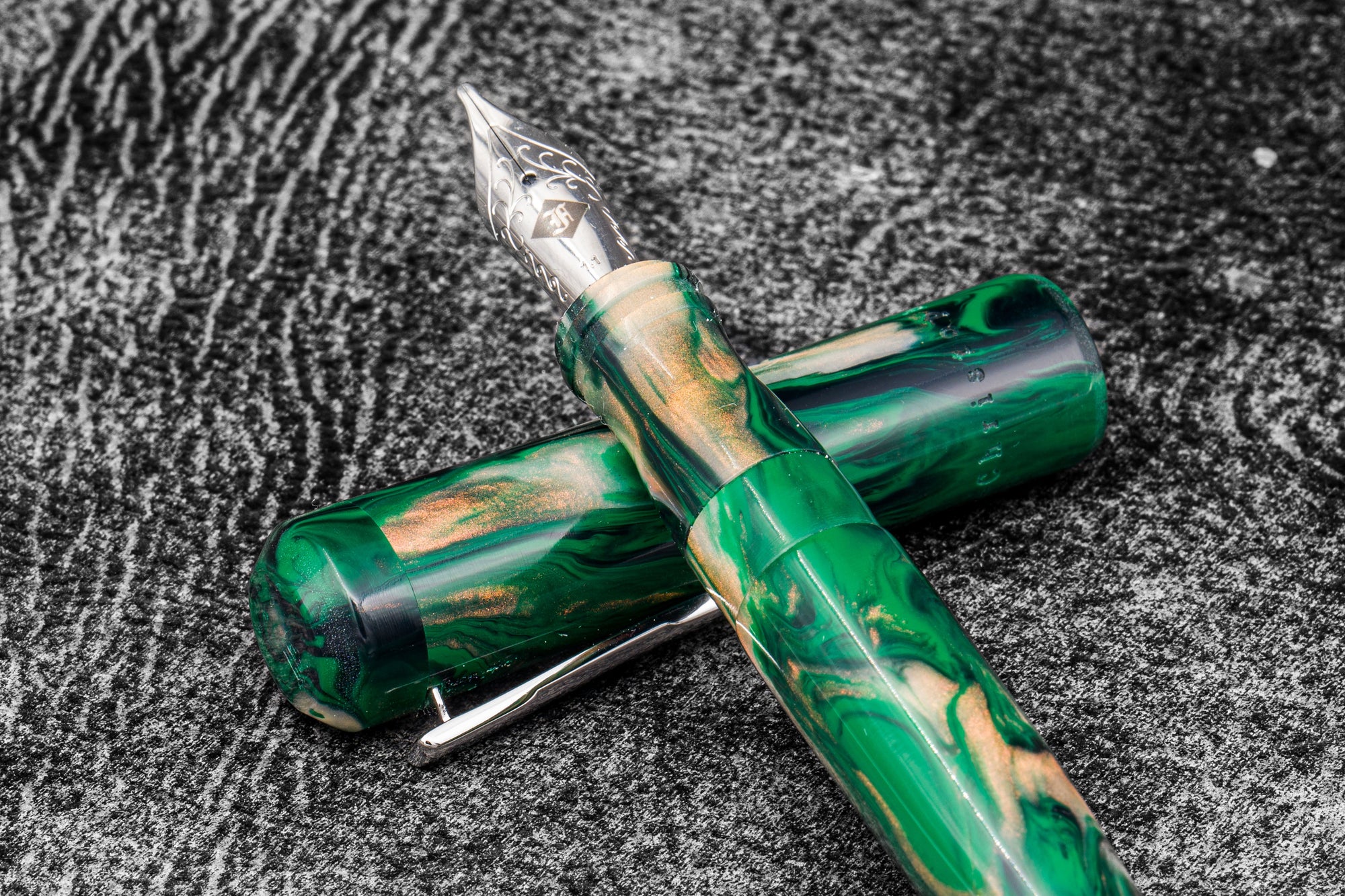 Franklin Christoph X Galen - Copper Line - Fountain Pen - Galen Leather
