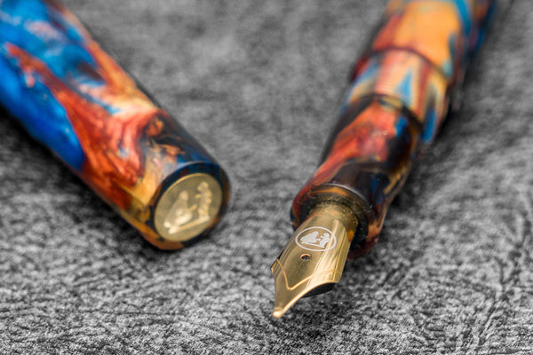Studyo Agackakan x Galen - Fountain Pen - Peacock Spring - Galen Leather