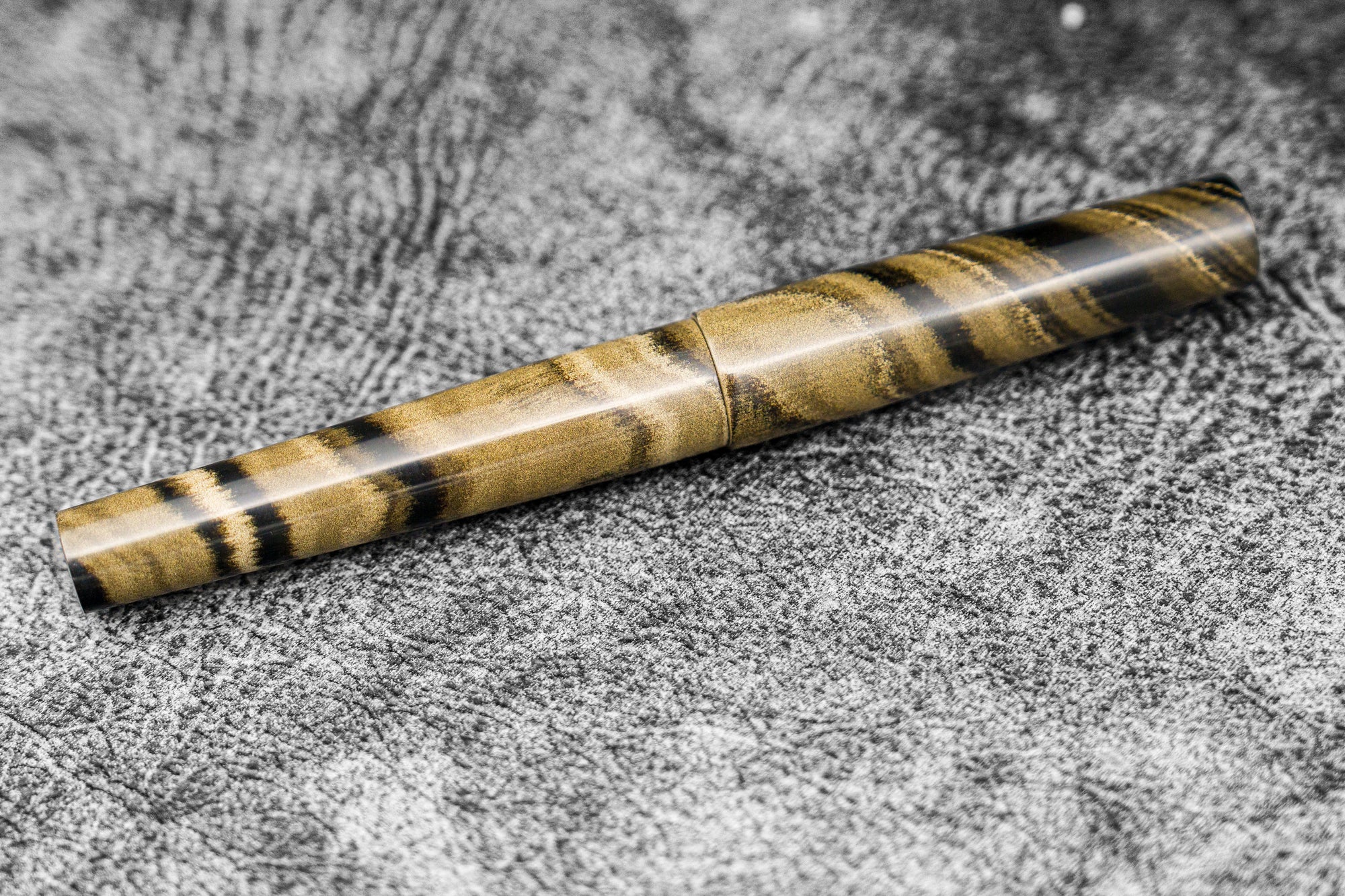Studyo Agackakan x Galen - Fountain Pen - Ebonite Beige - Galen Leather