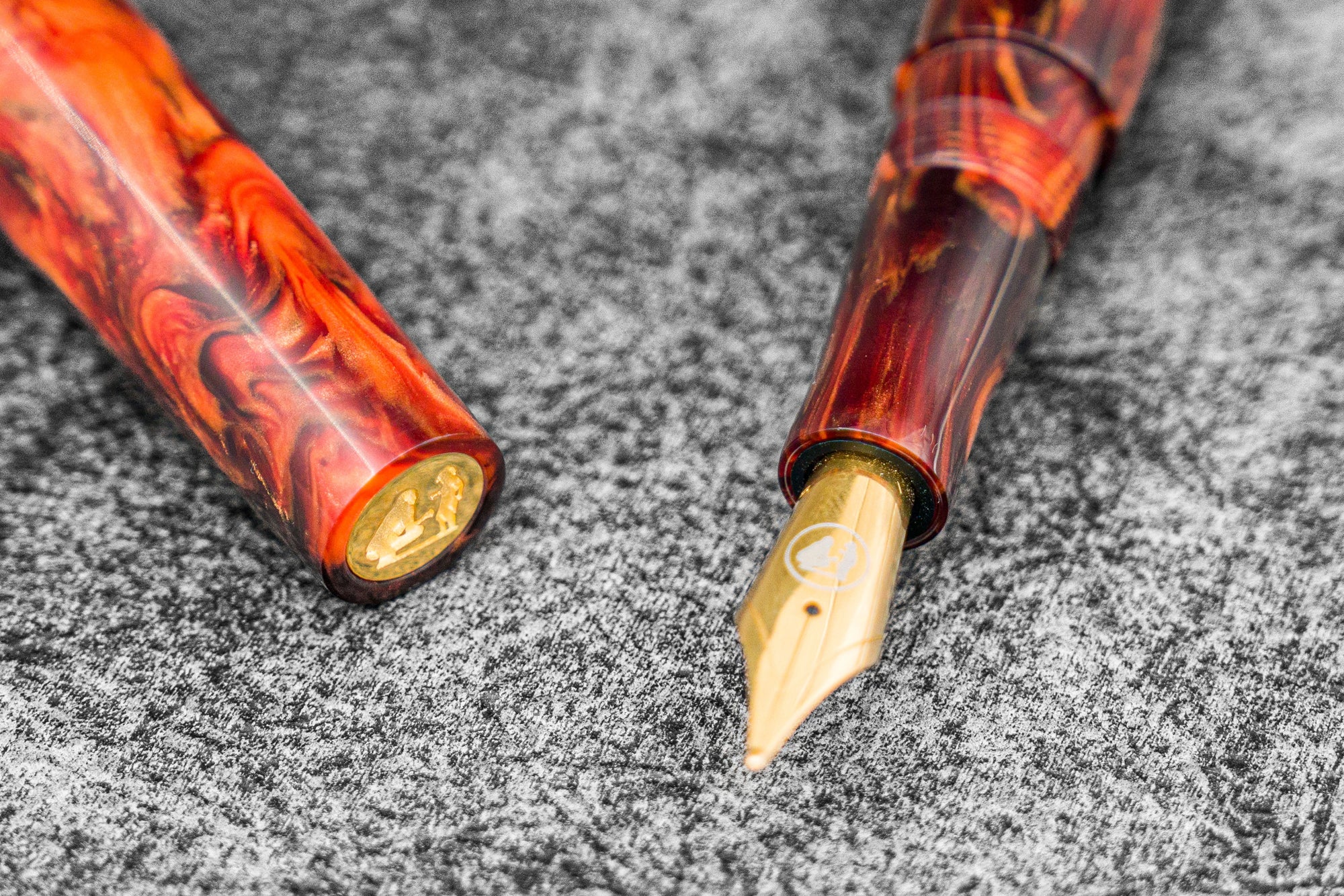 Studyo Agackakan x Galen - Fountain Pen - Midnight Flame - Galen Leather