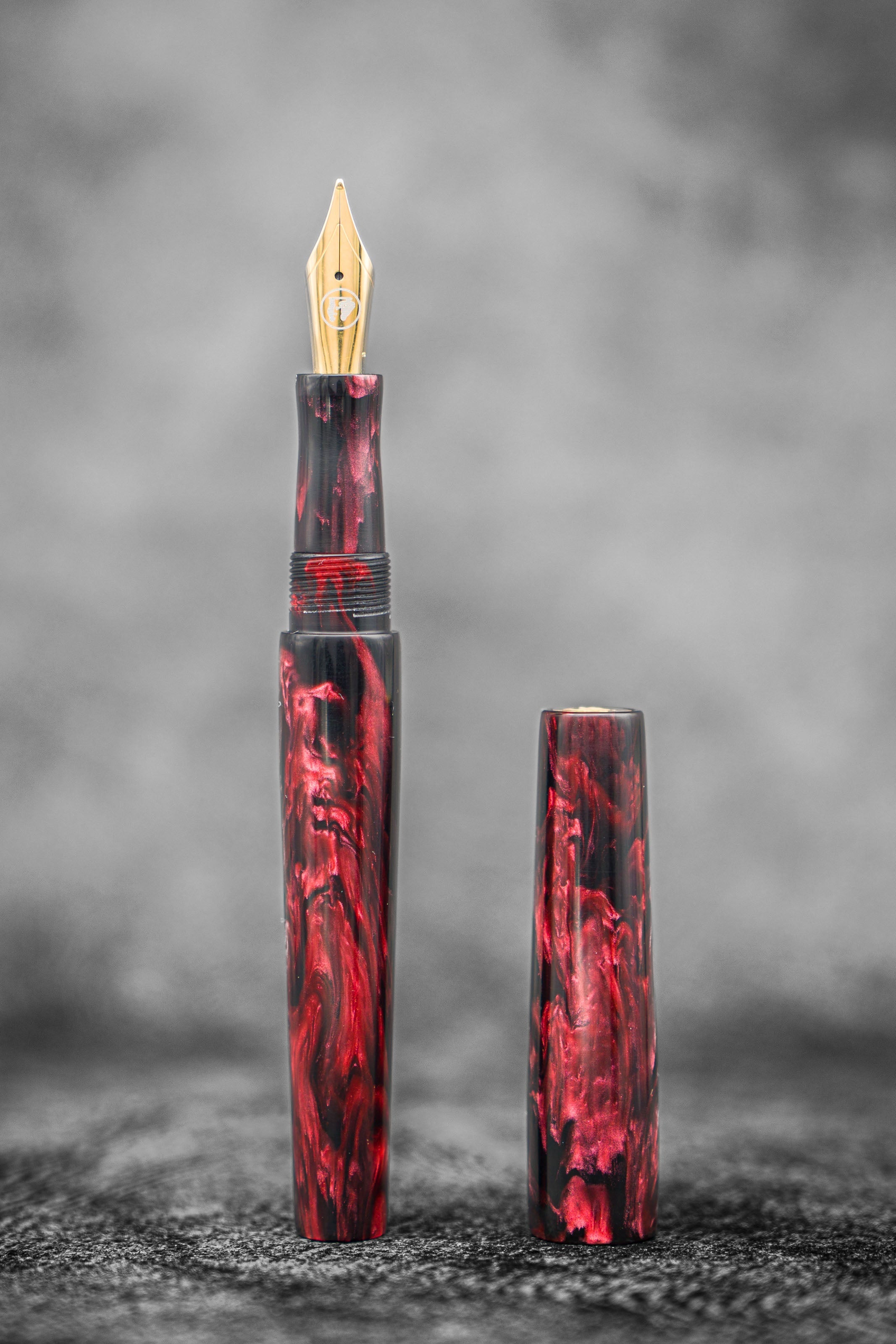 Studyo Agackakan x Galen - Fountain Pen - Midnight Flame - Galen Leather
