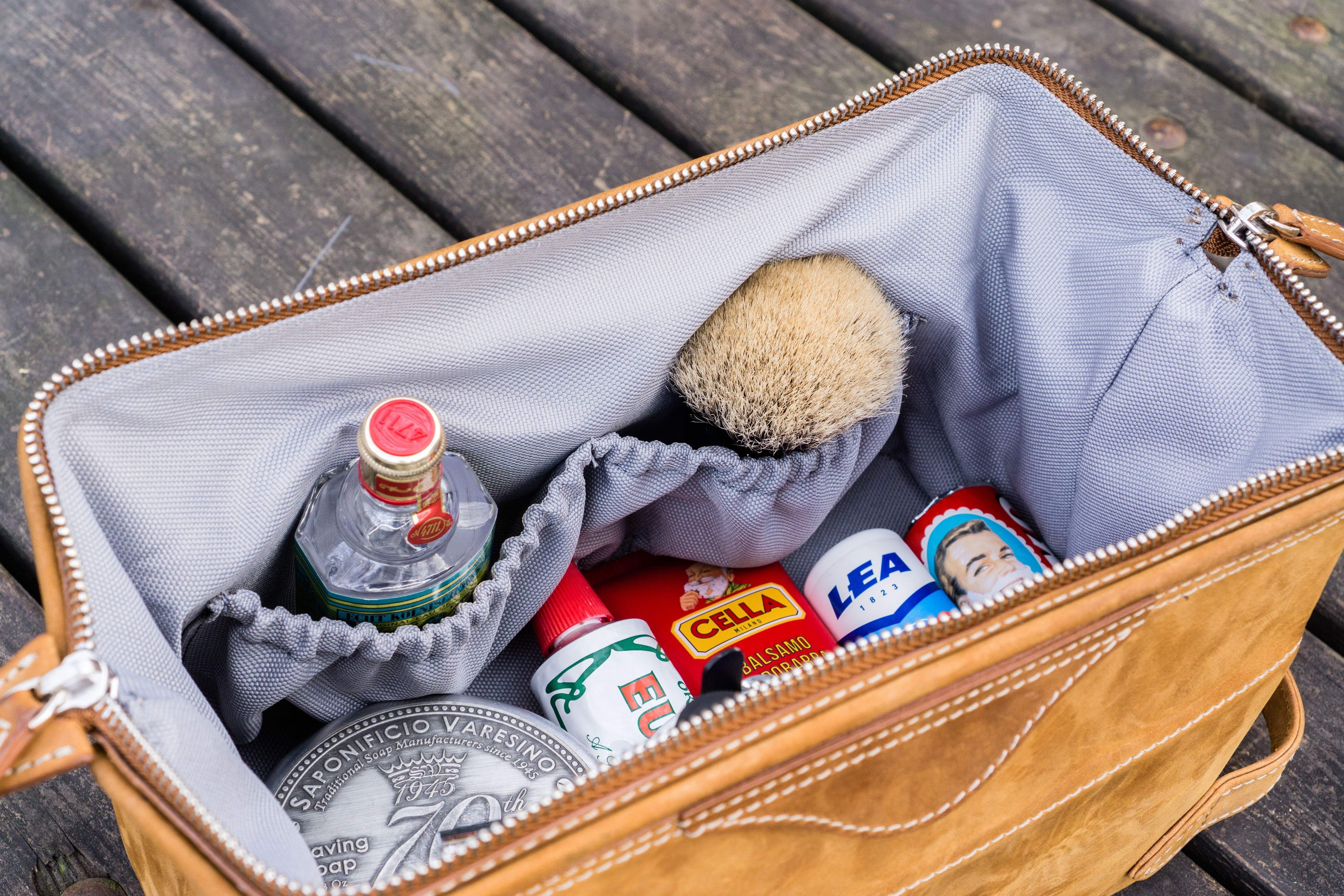100% Handmade Leather Dopp Kit - Crazy Horse Brown - Galen Leather