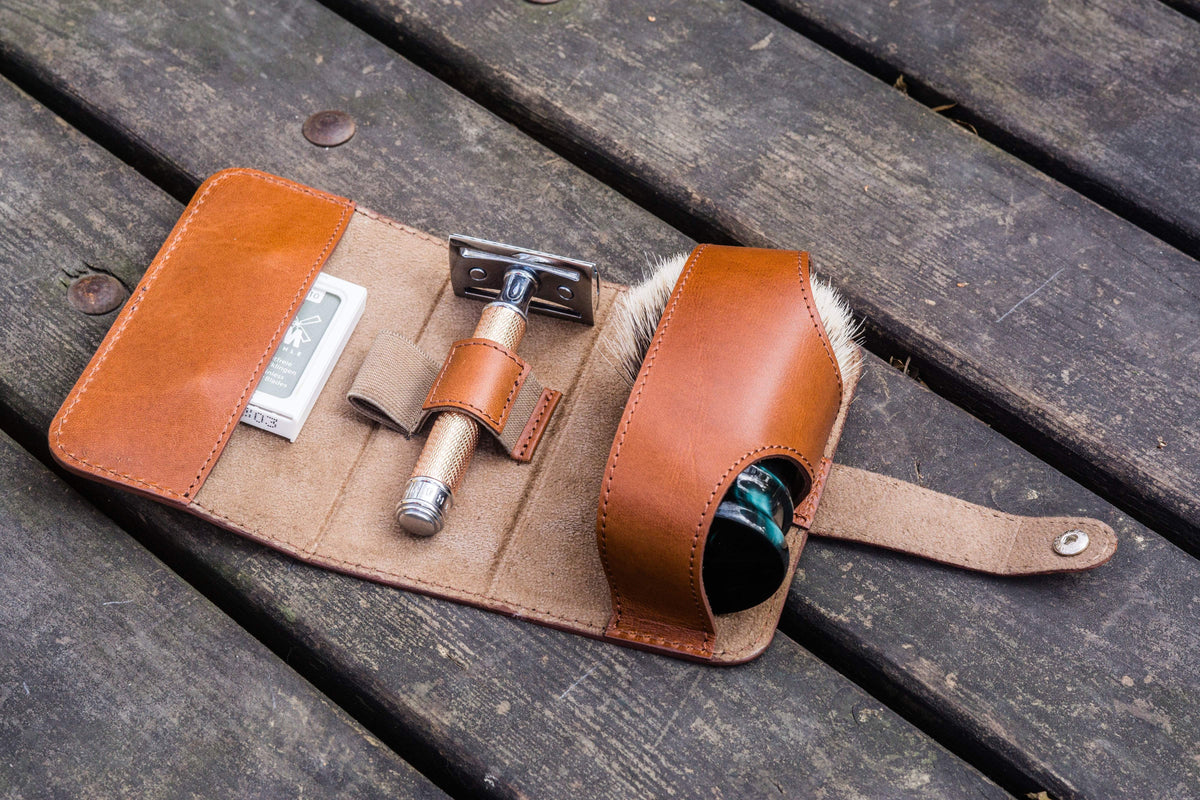 100% Handmade Leather Shaving Travel Kit - Brown - Galen Leather