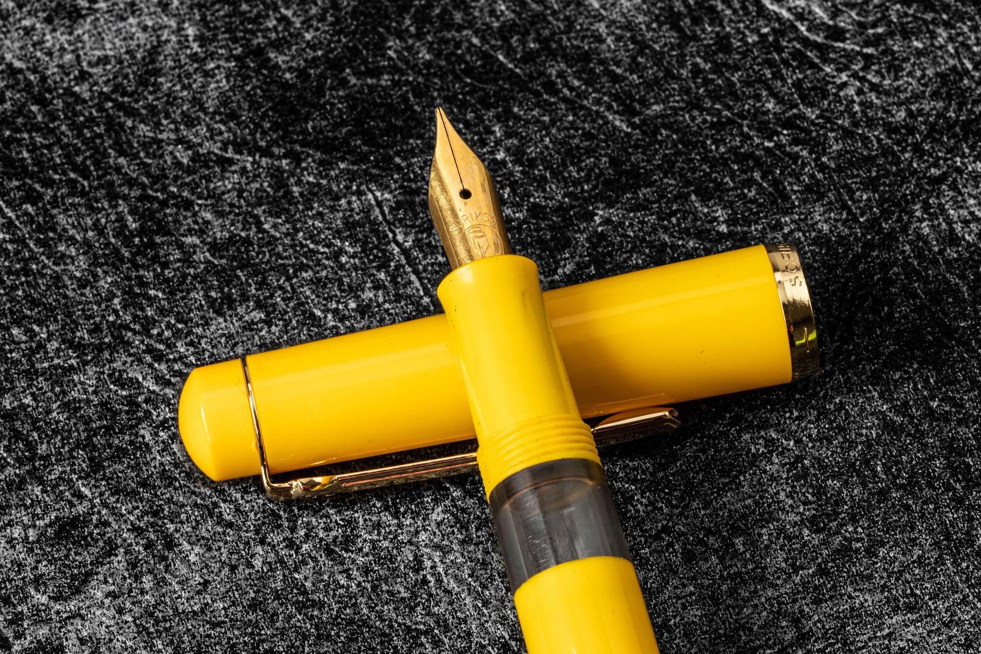 Scrikss 419 Fountain Pen - White | Buy Online at Galen Leather