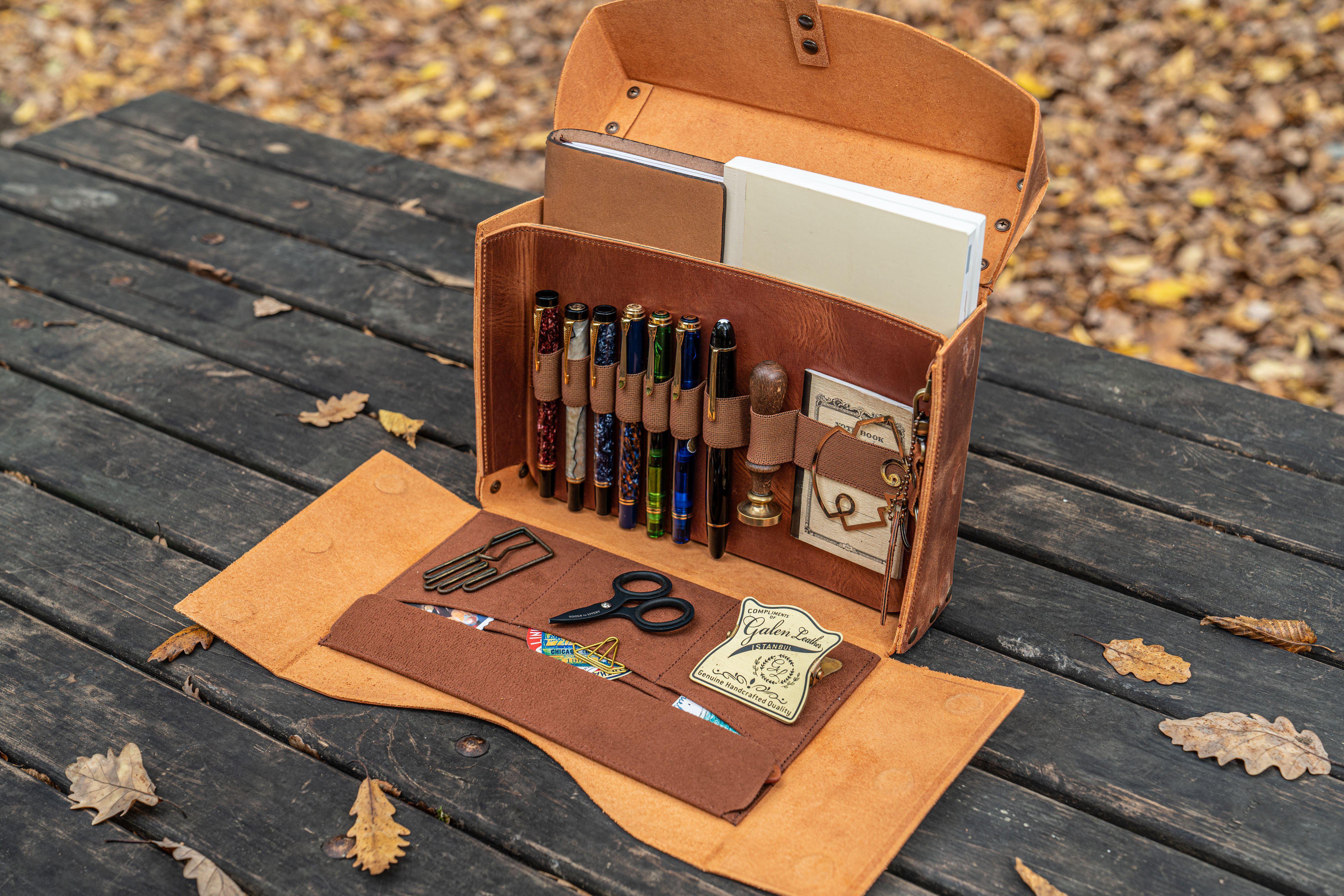 Leather Writer's Swiss Medic Kit Bag for Art - Crazy Horse Tan - Galen ...